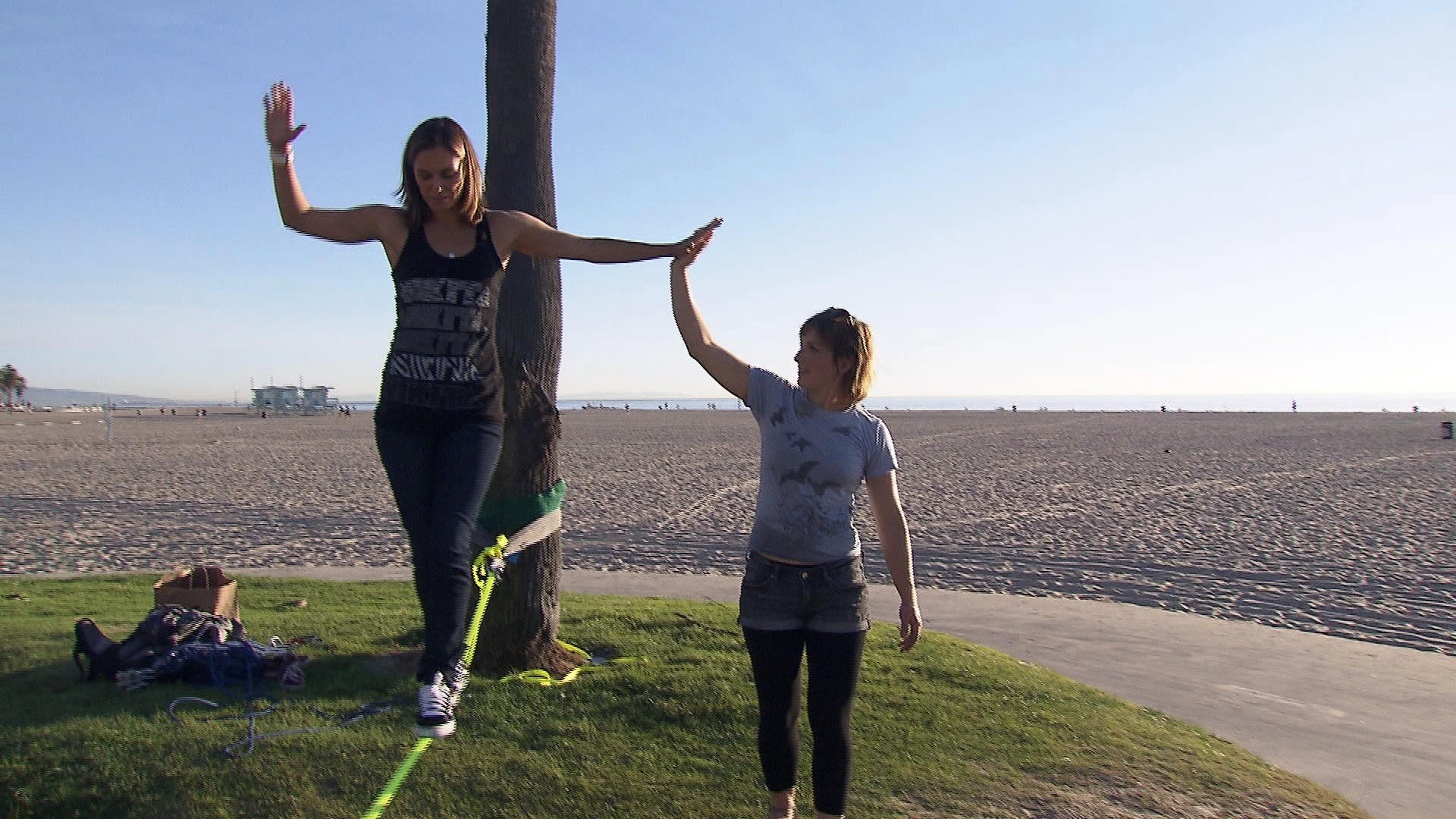 Durch die Nacht mit... Mimi Knoop & Faith Dickey (2013) - halbbild ...